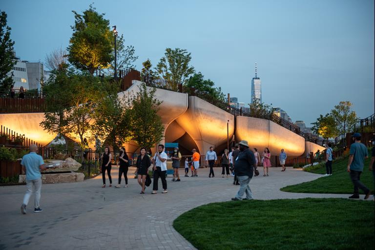 Heatherwick’s garden pier opens on New York’s Hudson River | News ...